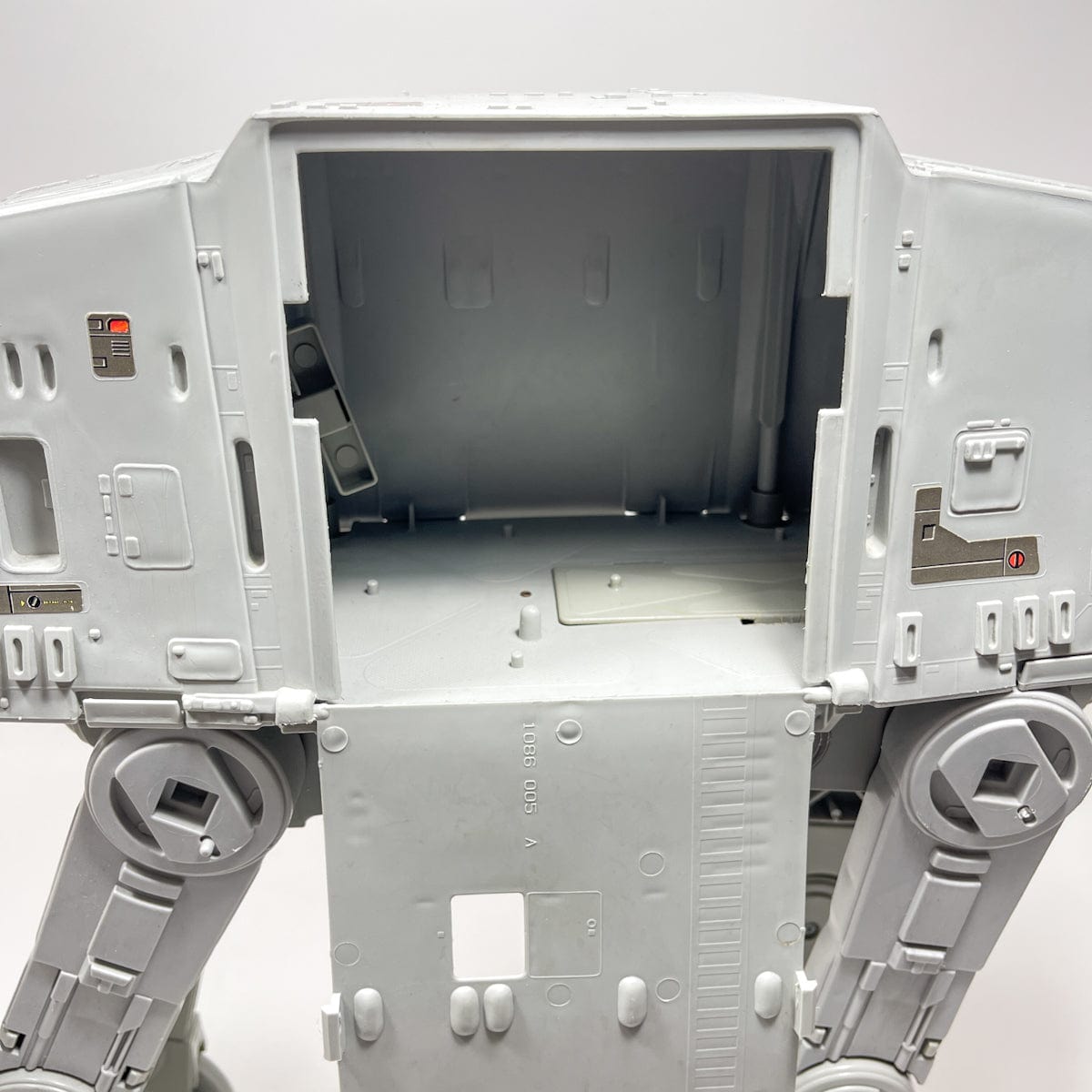 AT-AT Vintage Kenner Star Wars Toy - Loose Complete Original – 4th Moon ...